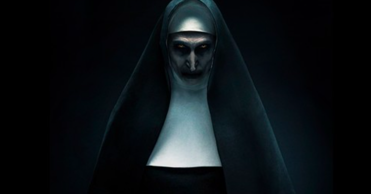 Budapesten járt Az Apáca című film főhőse! Felismered smink nélkül? - Fotók